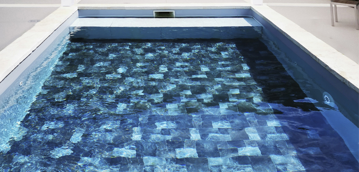 New colours for the Protect 33 liner by DEL | Eurospapoolnews.com